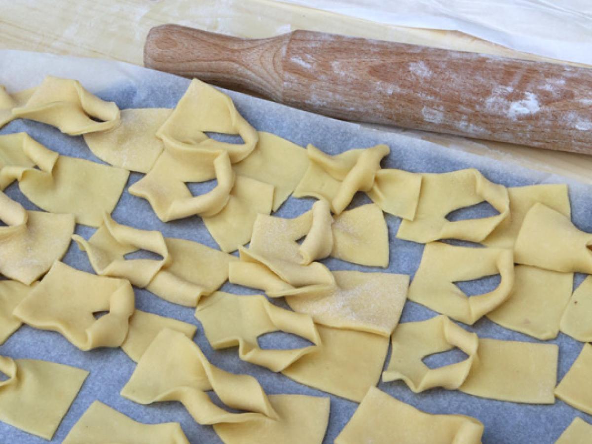 Alex Benvenuto vous dévoile la recette des ganses de Carnaval.